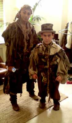 Dwarf Actors UK - Dwarf Actors for Castings and Bookings